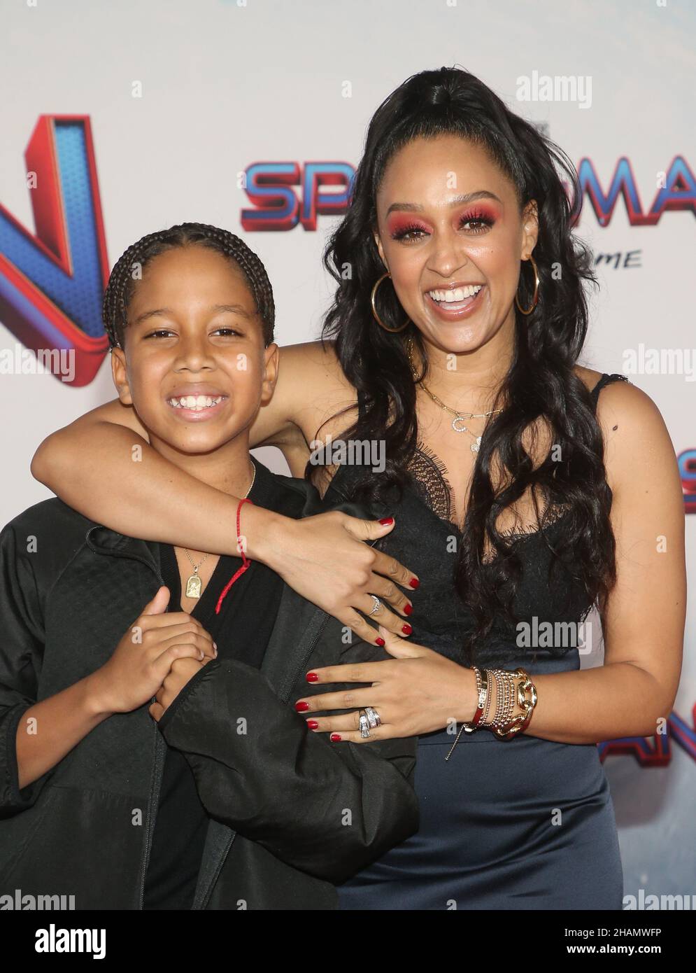 Los Angeles, Ca. 13th Dec, 2021. Tia Mowry-Hardrict, Cree Hardrict, at ...