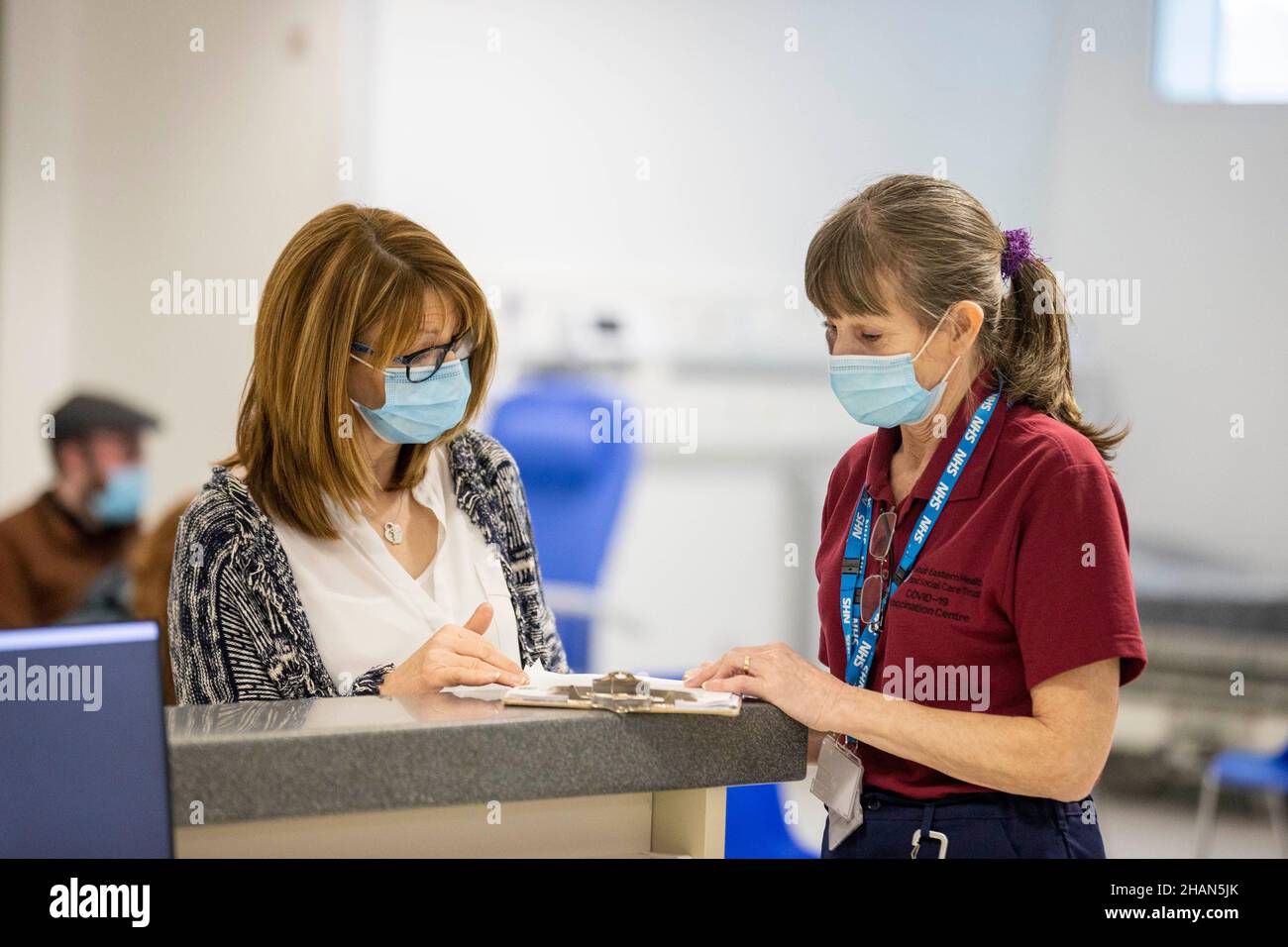 Tanya Daly (left), Clinical Lead for the COVID-19 vaccination program ...
