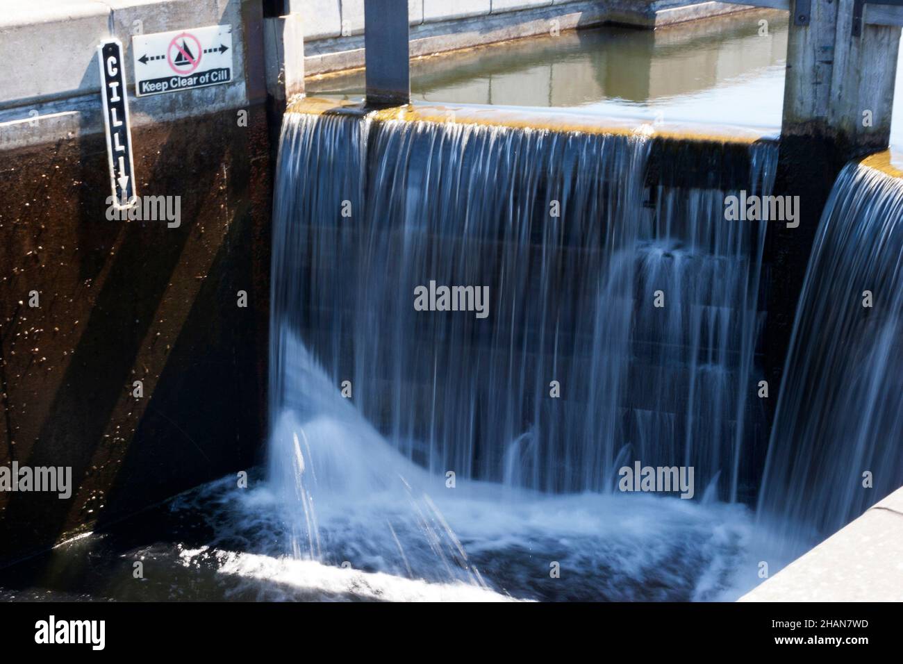 Forth and clyde canal locks hi-res stock photography and images - Alamy