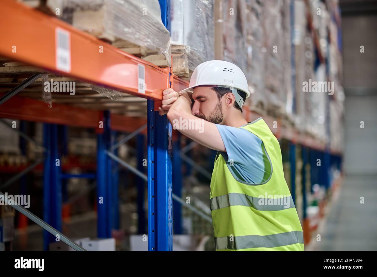 Warehouse rack hi-res stock photography and images - Alamy