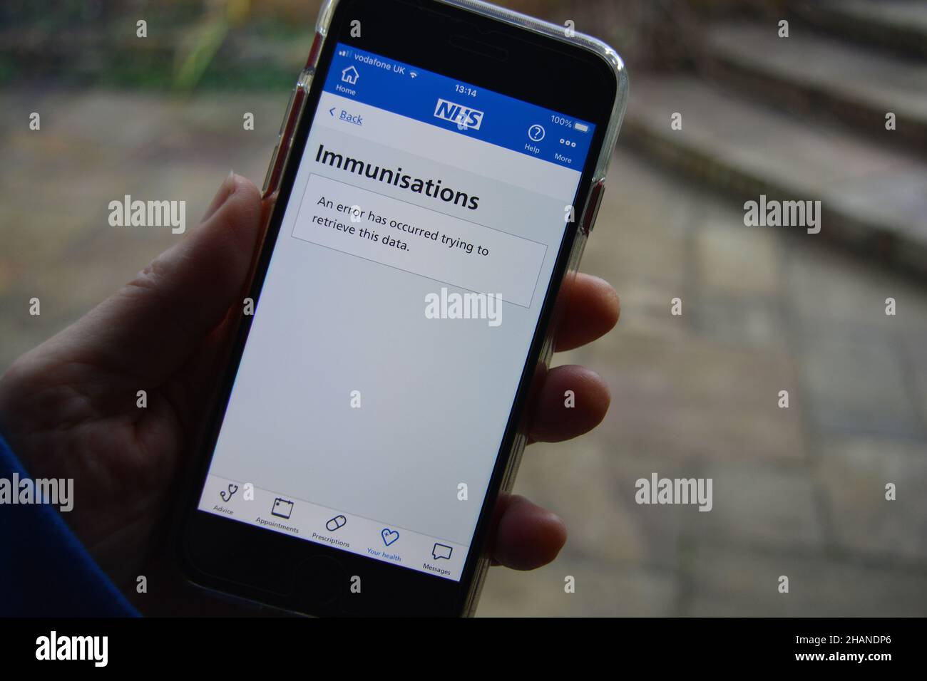Nhs login screen hi-res stock photography and images - Alamy