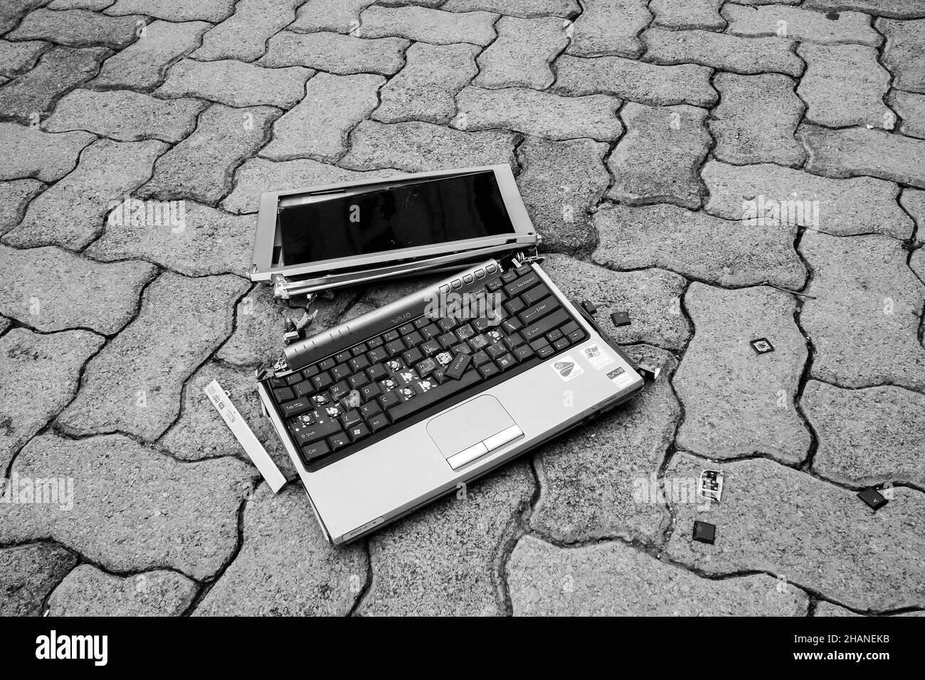 JOHANNESBURG, SOUTH AFRICA - Aug 09, 2021: A broken laptop on a ...