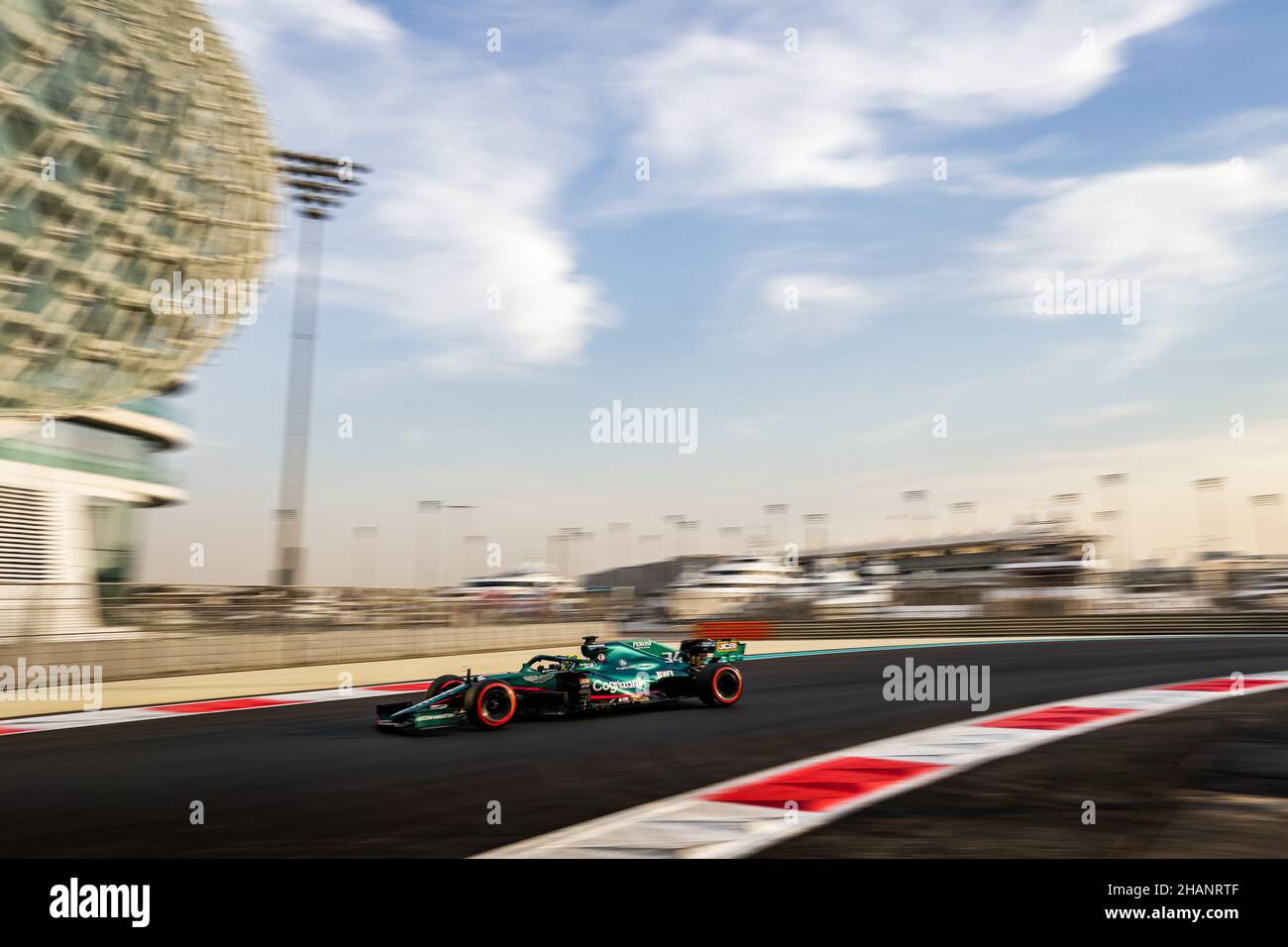 34 YELLOLY Nick (gbr), Aston Martin F1 AMR21, action during the 2021 ...