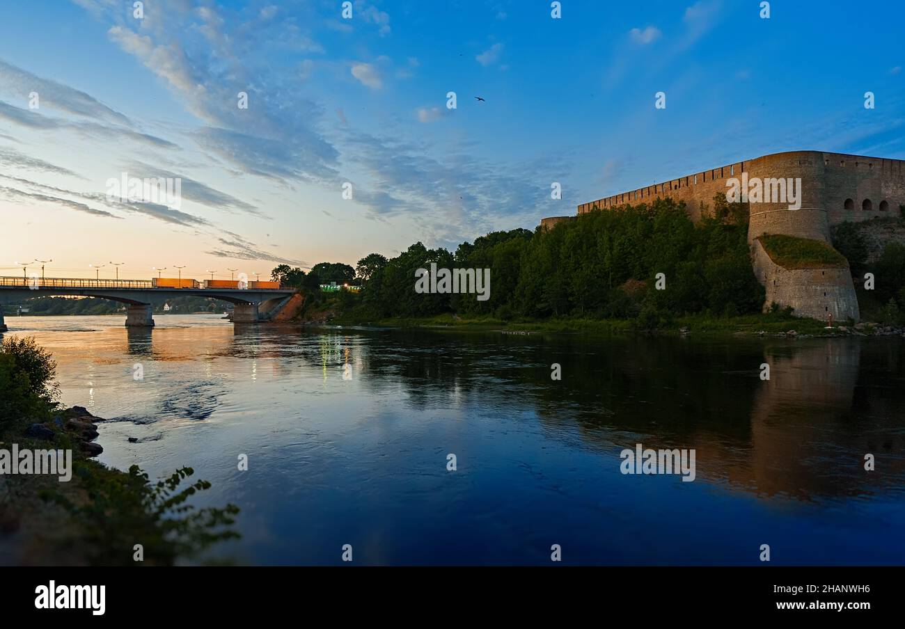 View of Ivangorod Castle in Russia from Estonia Stock Photo - Alamy