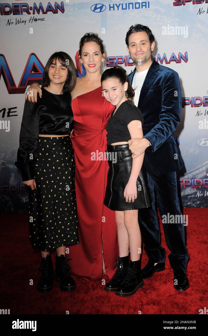 Los Angeles, CA. 13th Dec, 2021. Arian Moayed at arrivals for SPIDER ...