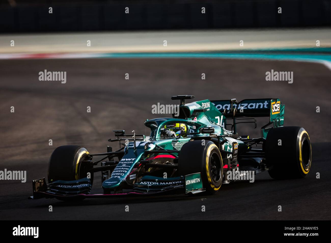 34 YELLOLY Nick (gbr), Aston Martin F1 AMR21, action during the 2021 ...