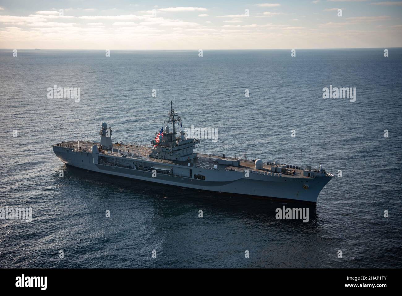 Us amphibious warfare ship hi-res stock photography and images - Alamy