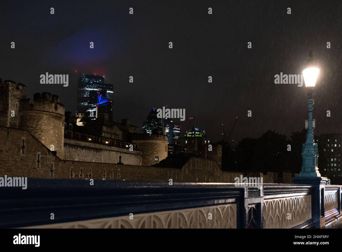tower of london at night with fog Stock Photo - Alamy