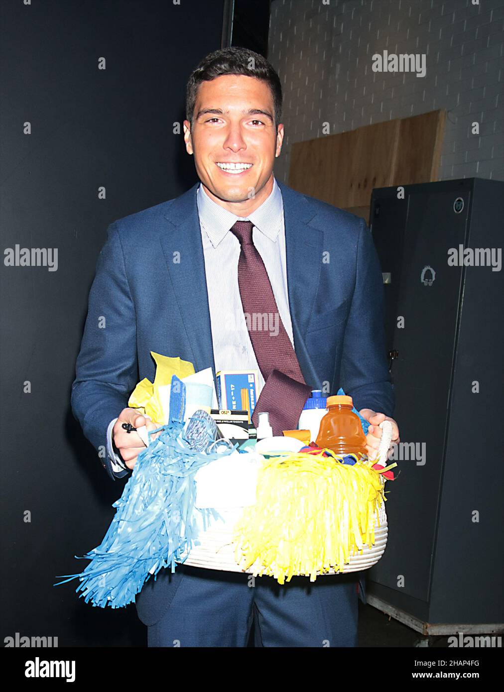 New York - NY - 20211105 Will Reeve is spotted leaving Good Morning ...