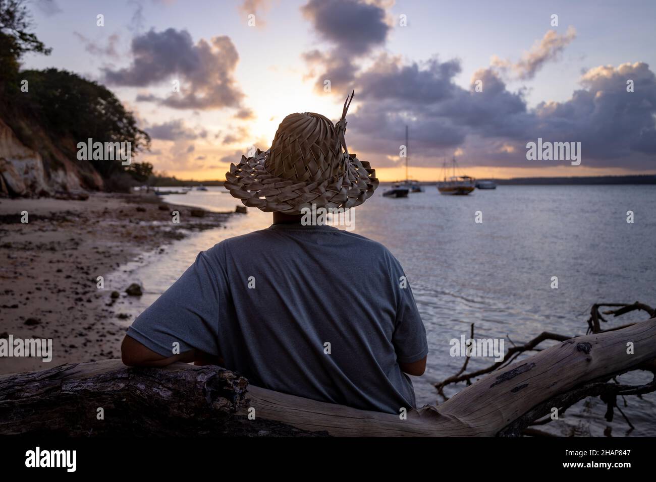 Hippie sunset hi-res stock photography and images - Alamy