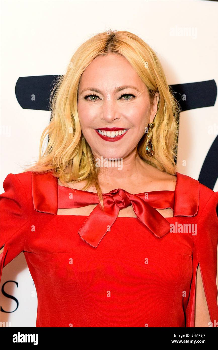 Los Angeles - CA - 20211110 RHOBH star Sutton Stracke’s a Parisian ...