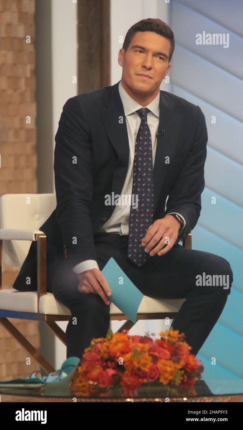 New York - NY - 20211126-Daniel Dae Kim on Good Morning America to Talk ...