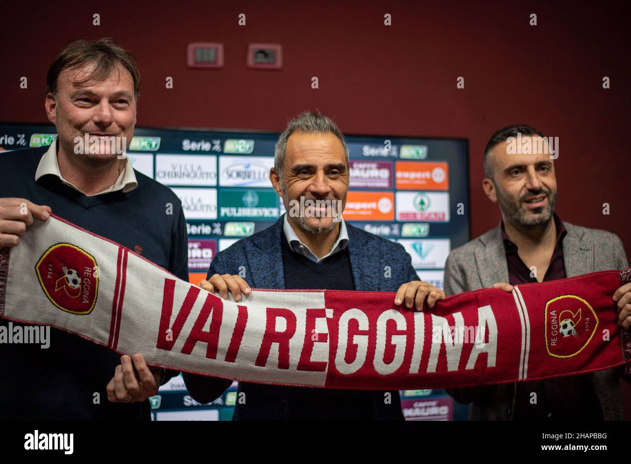 Nuovo allenatore hi-res stock photography and images - Alamy