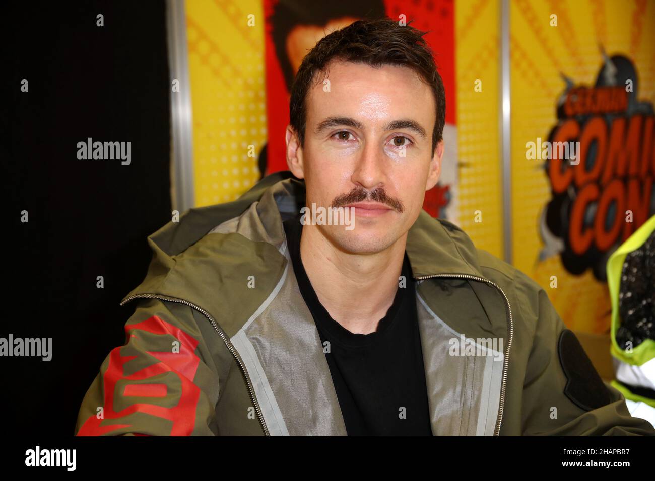 Huw collins pretty little liars hi-res stock photography and images - Alamy