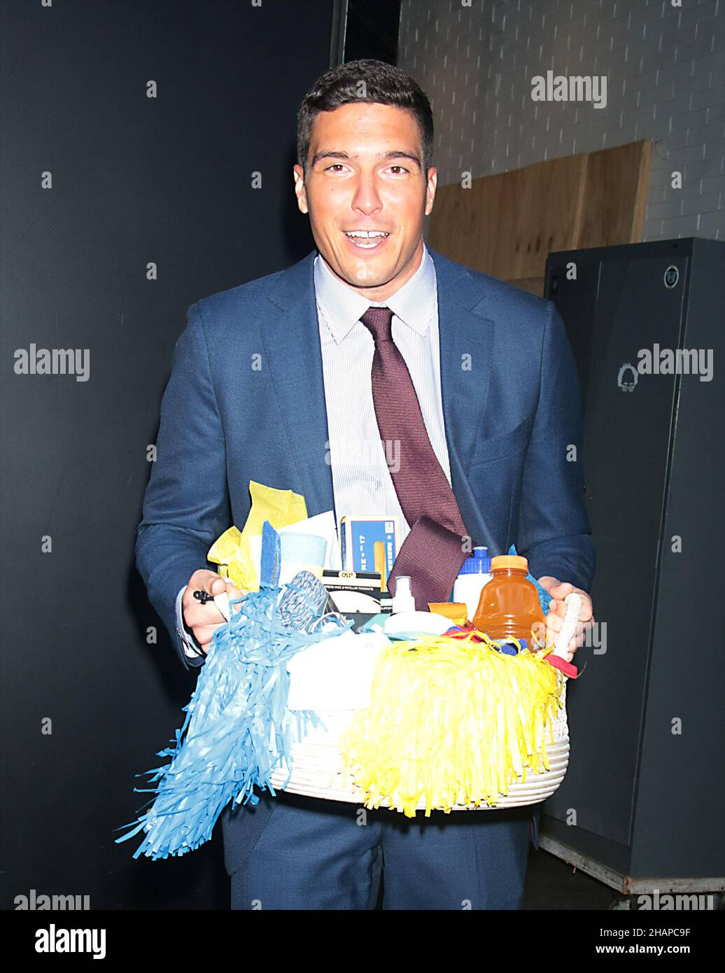 New York - NY - 20211105 Will Reeve is spotted leaving Good Morning ...