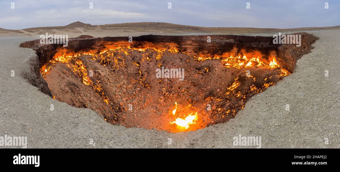 Darvaza Derweze gas crater Door to Hell or Gates of Hell in ...