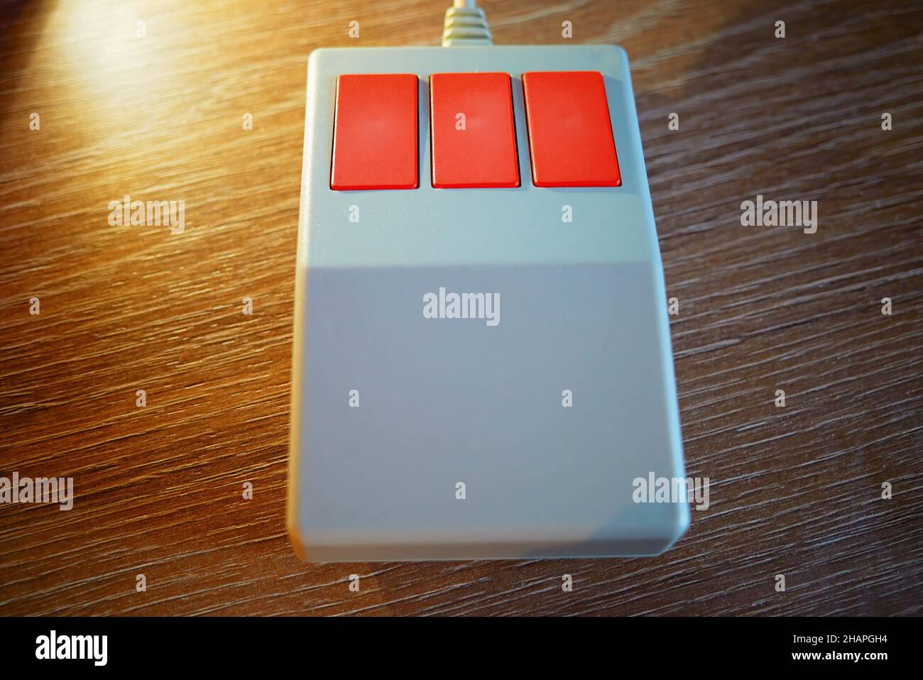 Vintage arcade mouse with three buttons background Stock Photo - Alamy