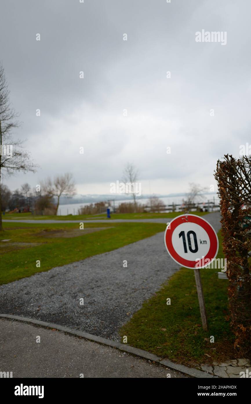 10 Km H Traffic Sign High Resolution Stock Photography and Images - Alamy