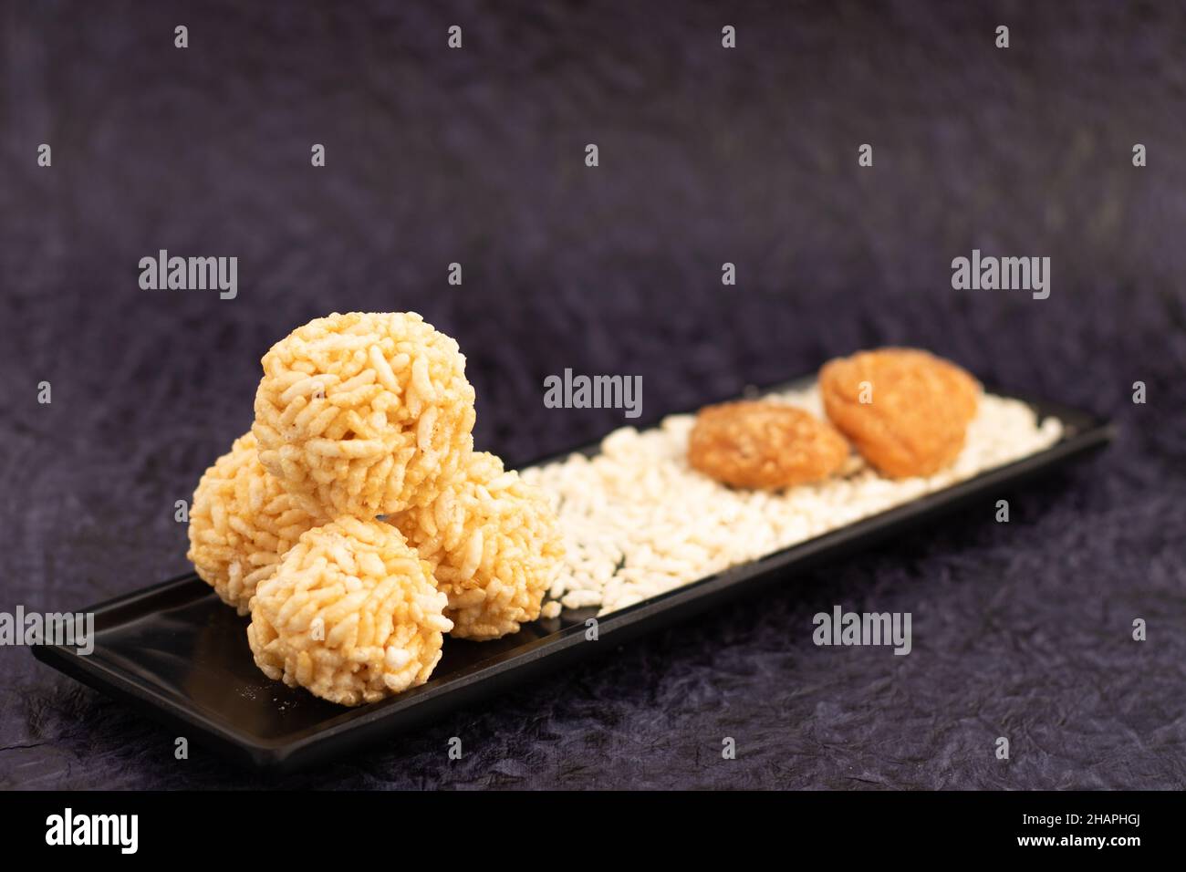 Parmal gud ke laddu hi-res stock photography and images - Alamy