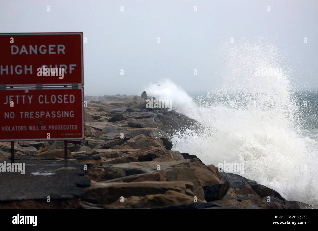 Dana Point, California, USA. 14th Dec, 2021. Stormy seas smash into the ...