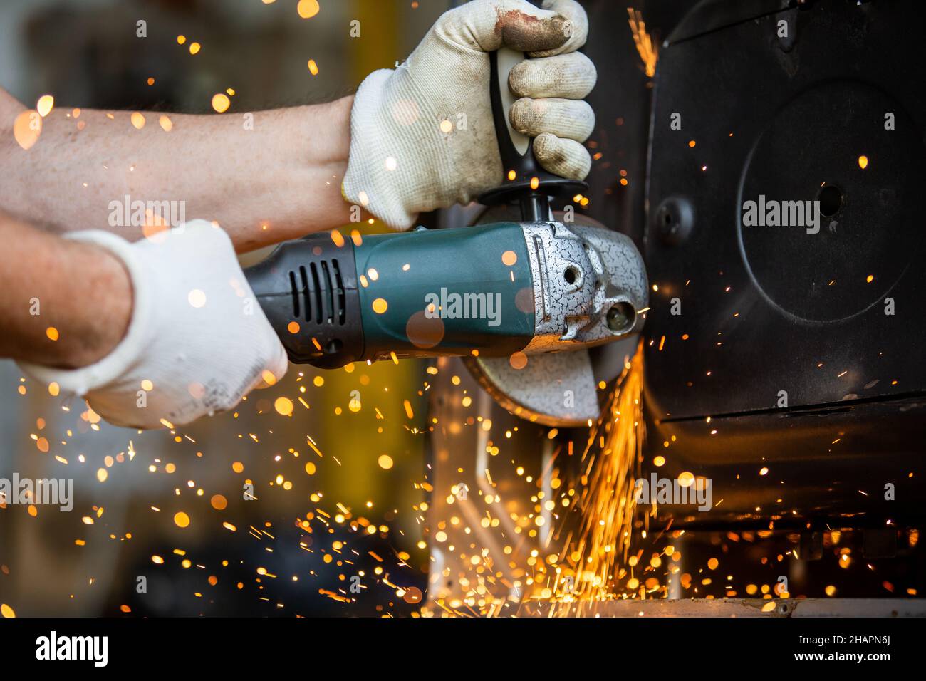 Process flexion sheet metal hi-res stock photography and images - Alamy