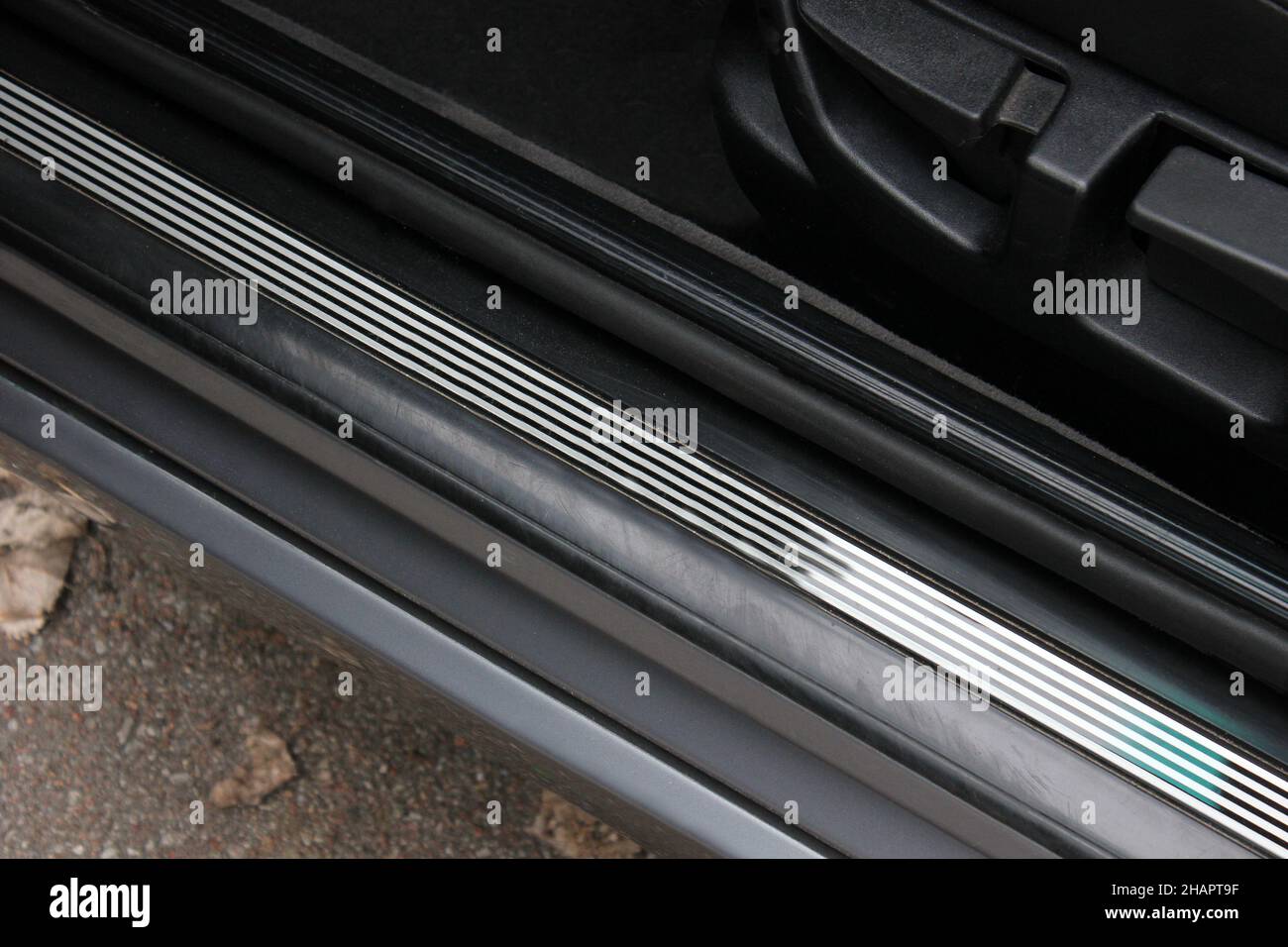 Car threshold hi-res stock photography and images - Alamy