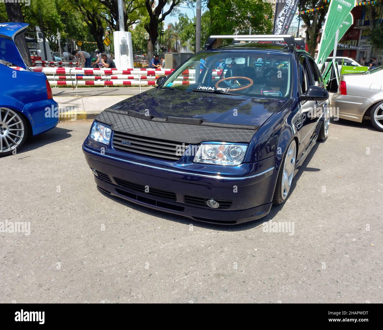 2000s family hi-res stock photography and images - Alamy