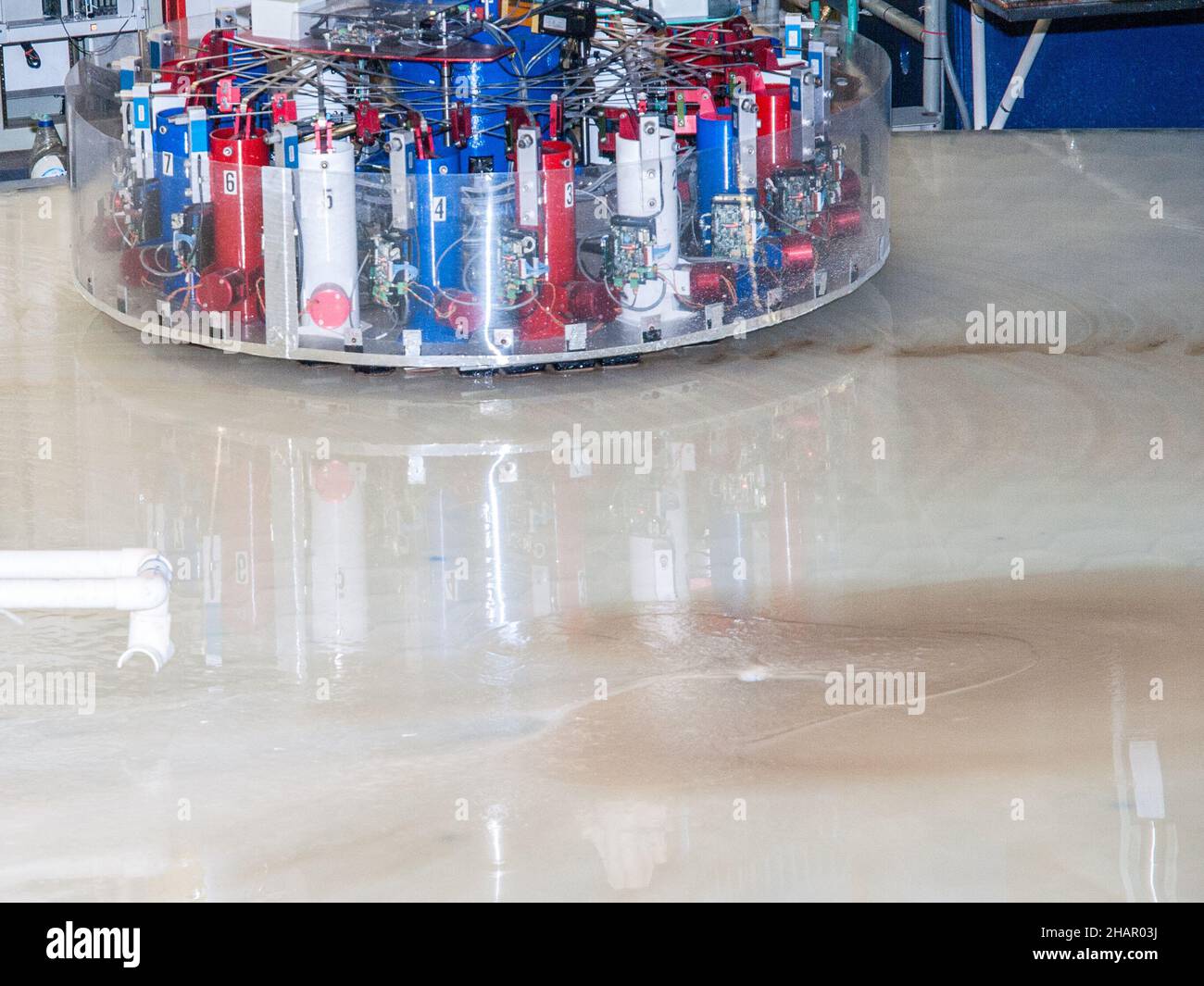 Mirror lab arizona hi-res stock photography and images - Alamy