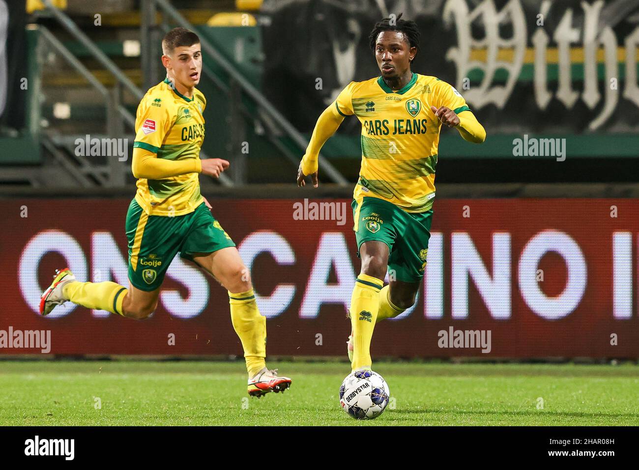 Jonathan mulder hi-res stock photography and images - Alamy