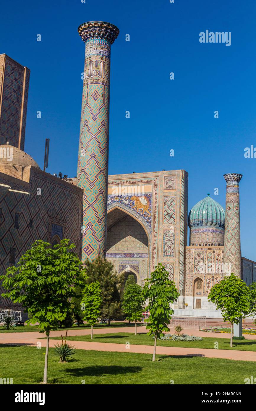 Registan Square, famous complex in Samarkand, Uzbekistan Stock Photo ...
