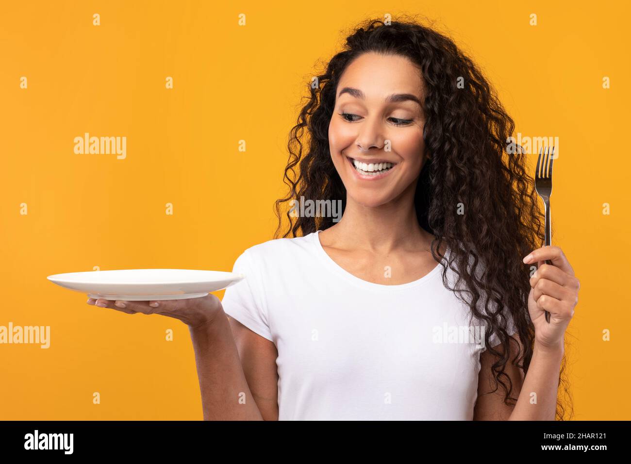 Eat meal plate portrait hi-res stock photography and images - Alamy