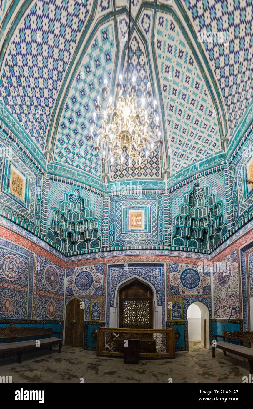 SAMARKAND, UZBEKISTAN: APRIL 27, 2018: Interior of one of the ...