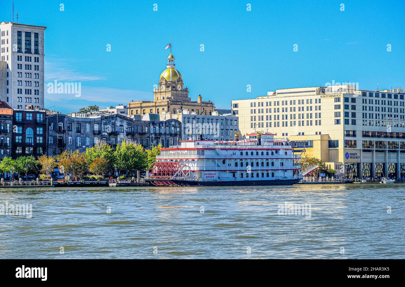 Queen city hi-res stock photography and images - Alamy