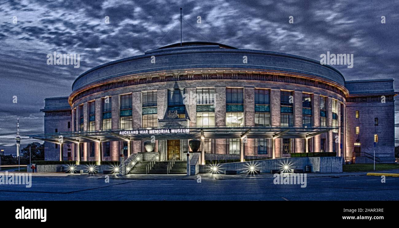 Entrance to Auckland War Memorial Museum in The Domain, Auckland, New ...