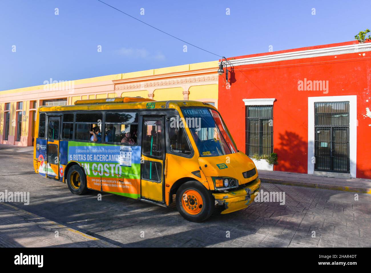 Bus , Merida, Mexico Stock Photo - Alamy