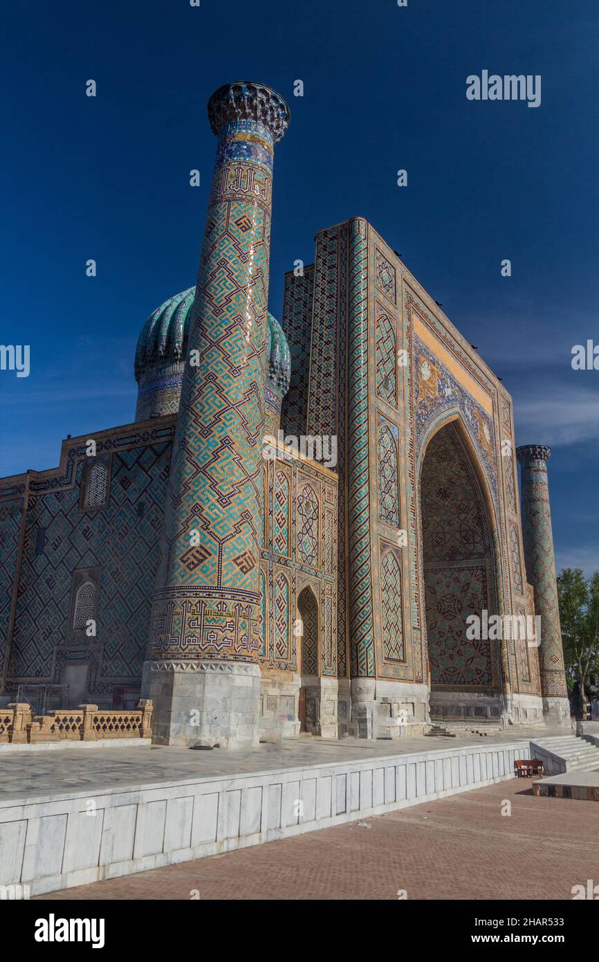 Sher Dor Madrasa in Samarkand, Uzbekistan Stock Photo - Alamy