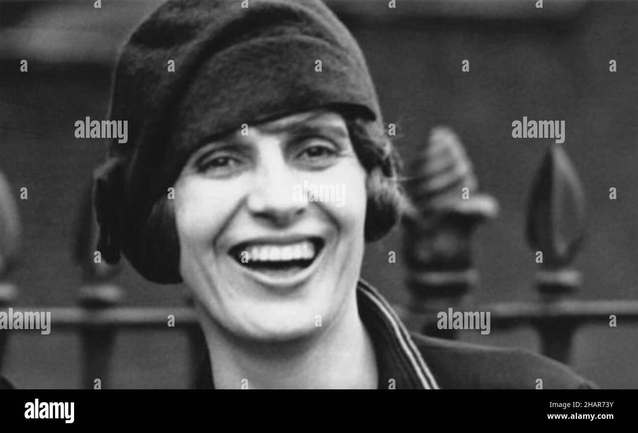 Aimee semple mcpherson hi-res stock photography and images - Alamy