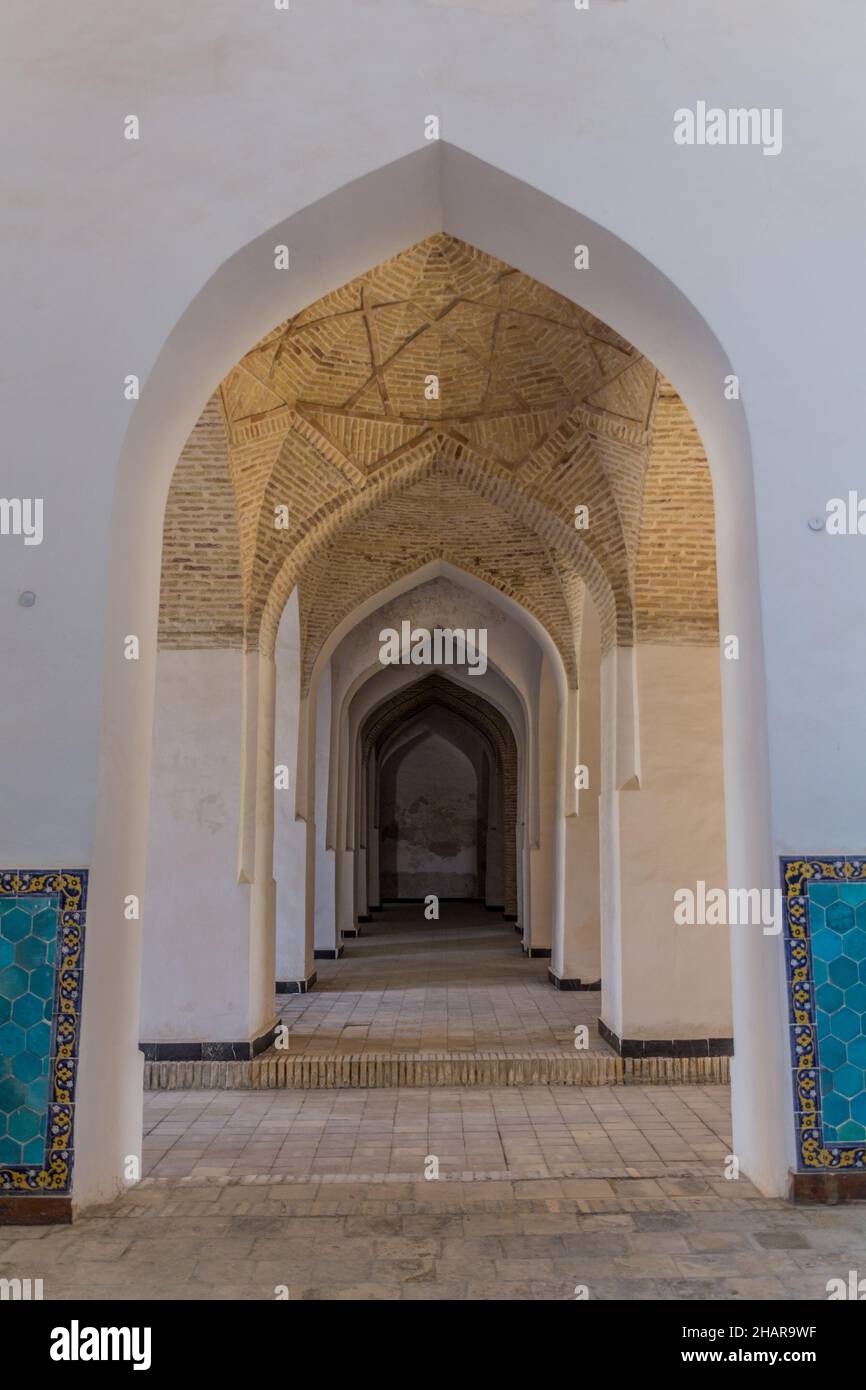 Archway of Kalyan Mosque in Bukhara, Uzbekistan Stock Photo - Alamy