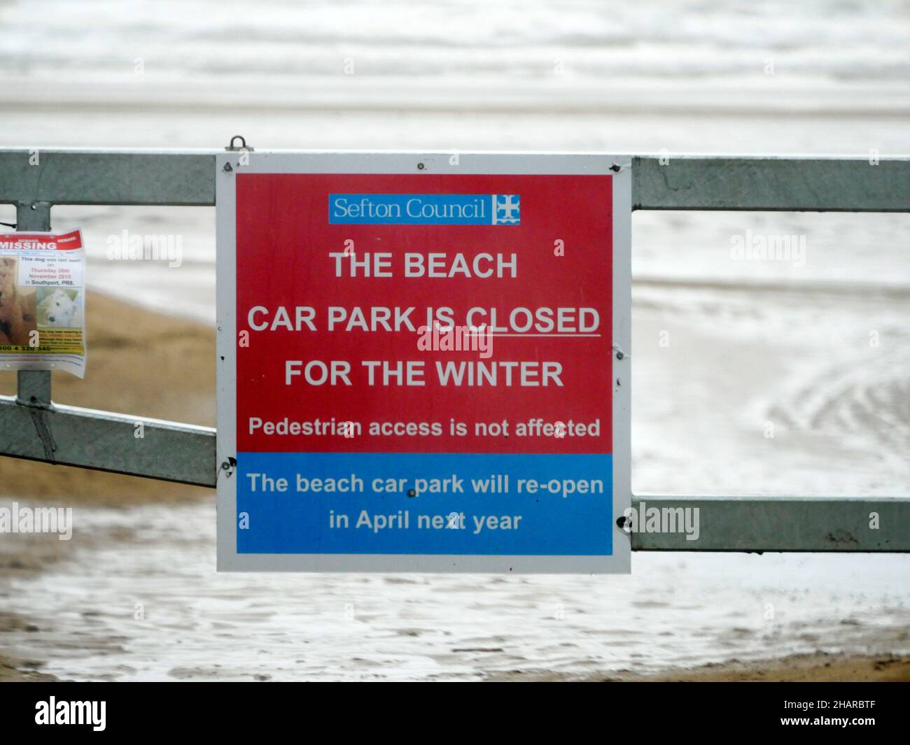 Flood alert icons hi-res stock photography and images - Alamy