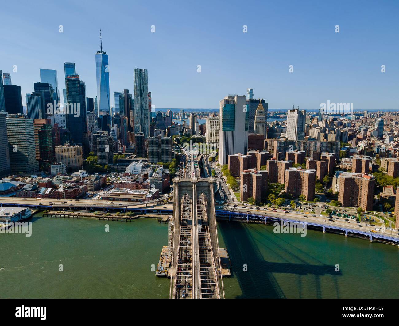 Panoramic top view Brooklyn Bridge showing Manhattan skyline New York ...