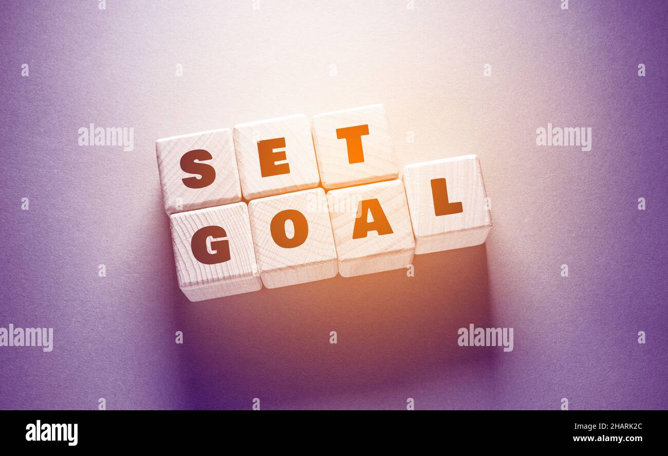 Goal setting icon hi-res stock photography and images - Alamy