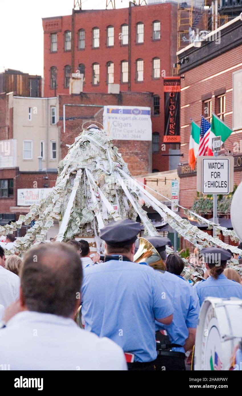 Roman Catholic festival in Boston's North End Stock Photo - Alamy