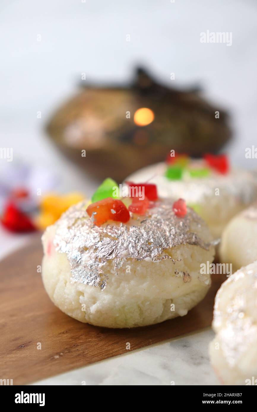 Rasgulla hi-res stock photography and images - Alamy