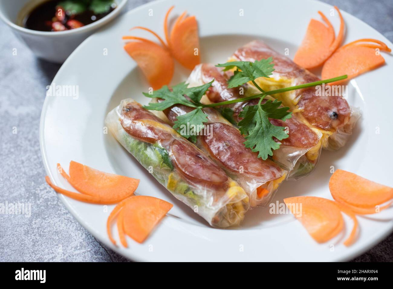 Summer Roll (Goi cuon) is a Vietnamese snack with ingredients including ...