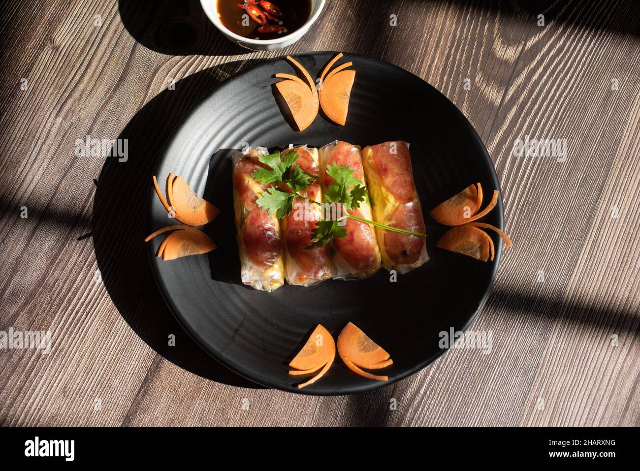 Summer Roll (Goi cuon) is a Vietnamese snack with ingredients including ...