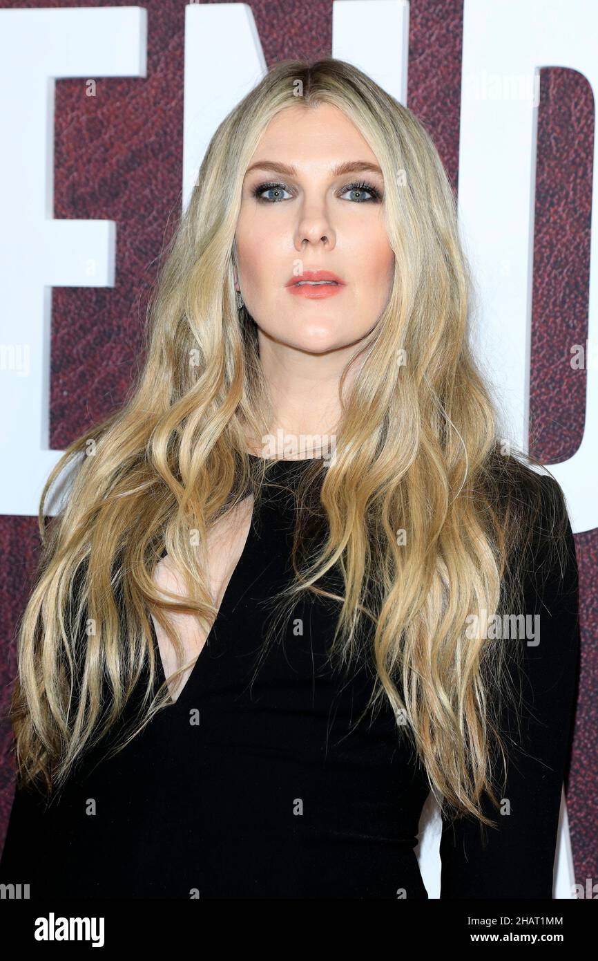 December 12, 2021, Los Angeles, CA, USA: LOS ANGELES - DEC 12: Lily ...