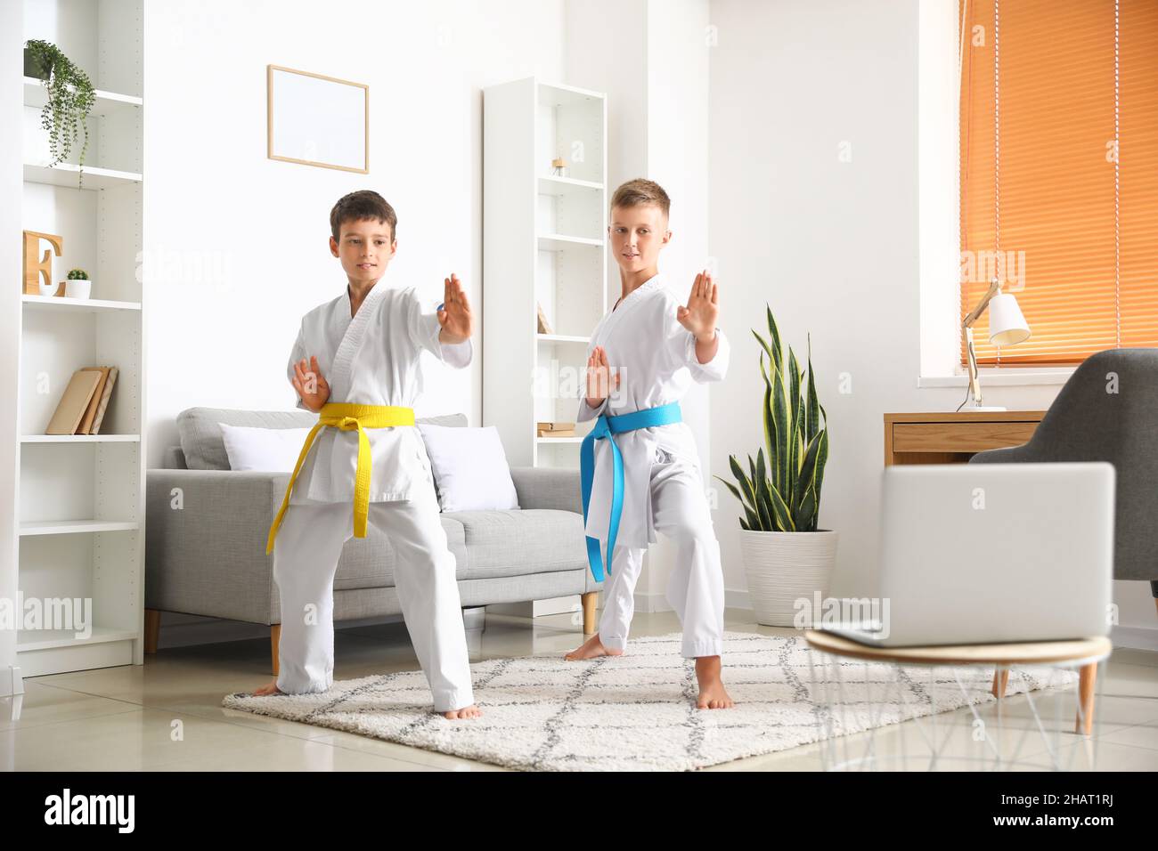 Karate lessons hi-res stock photography and images - Alamy