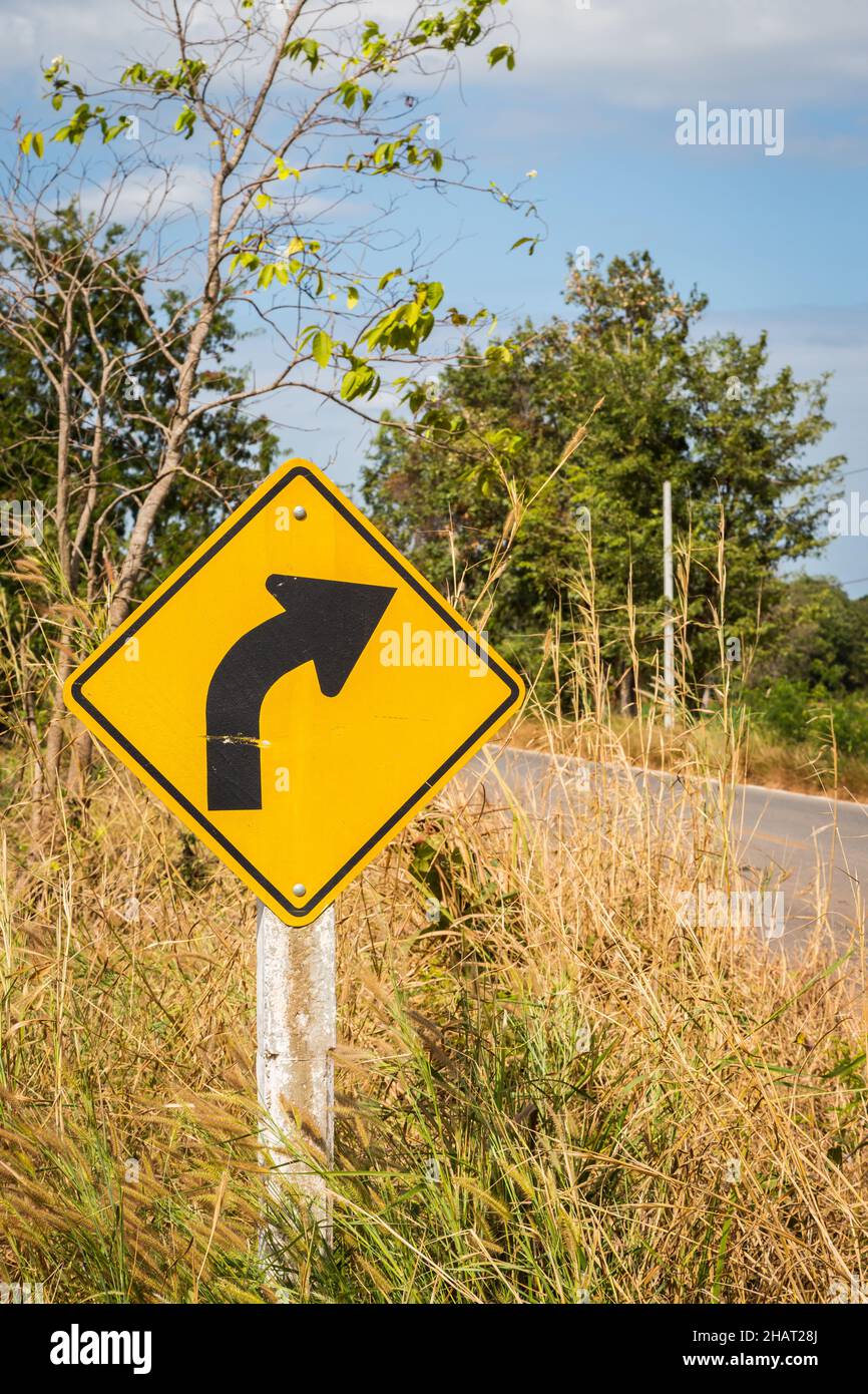 Turn to yellow hi-res stock photography and images - Alamy