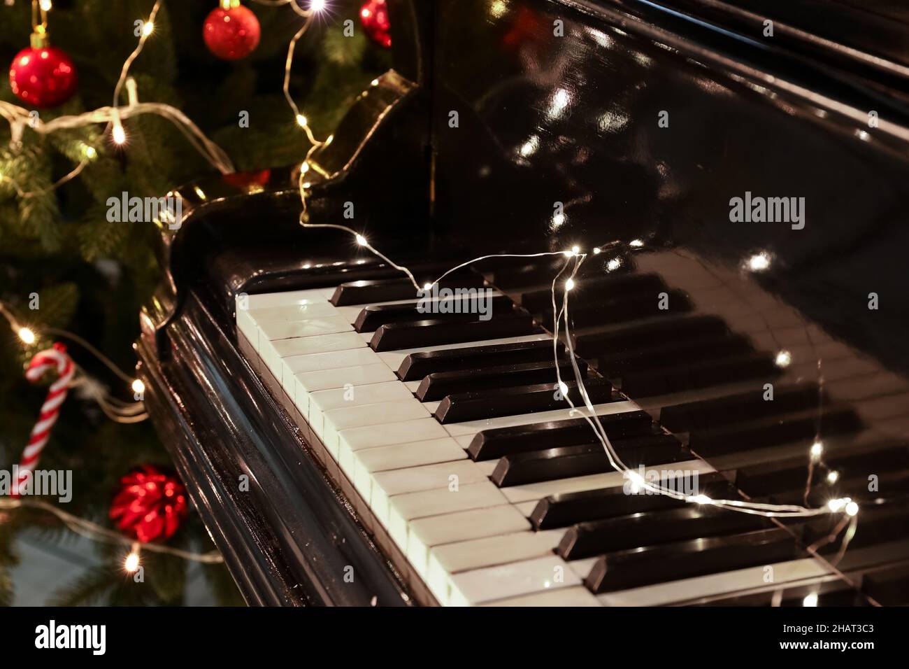 Glowing lights on piano keys, closeup Stock Photo - Alamy
