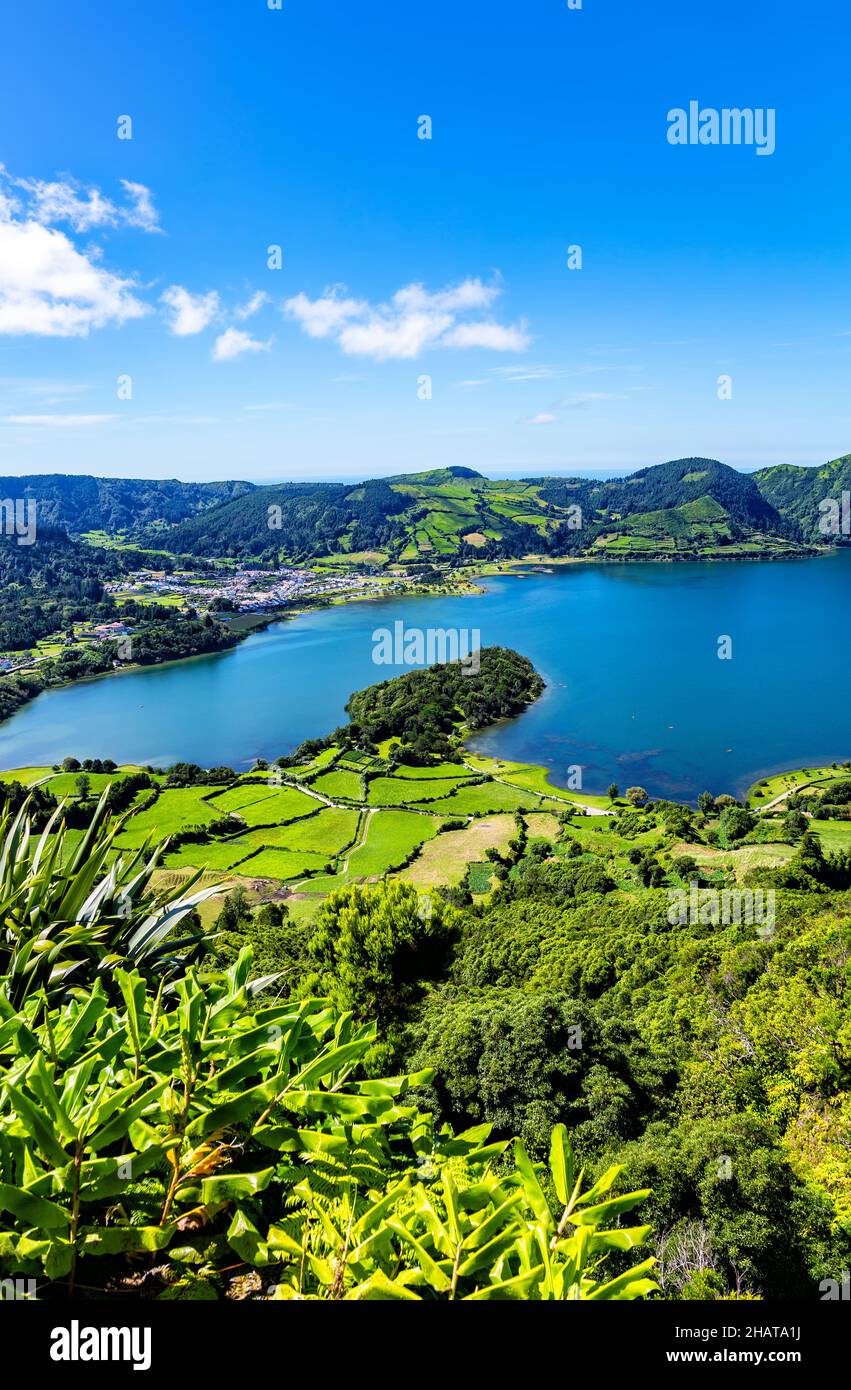 Lagoa Azul, Lagoa das Sete Cidades, São Miguel Island, Azores, Açores ...